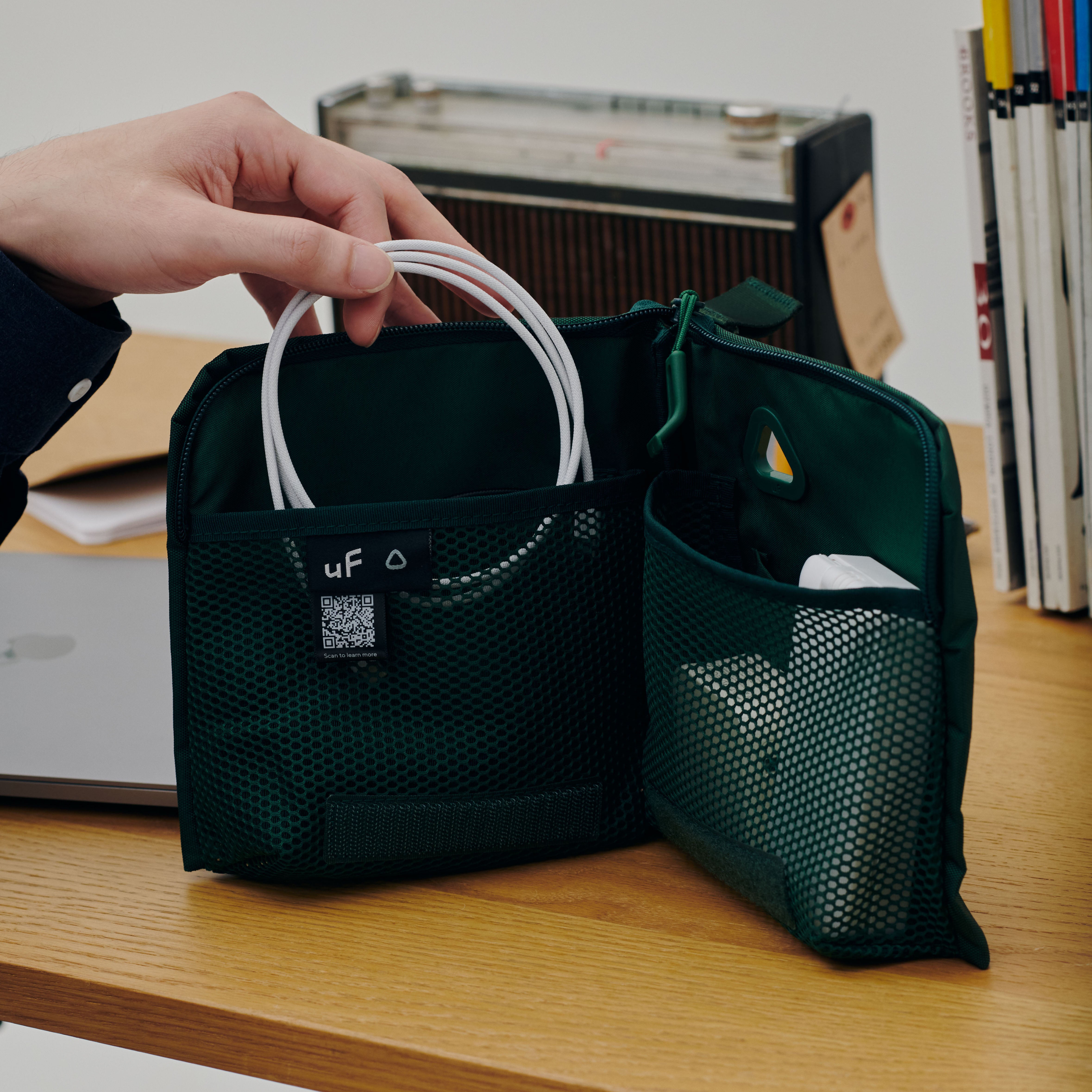 uF STAND POUCH M – Culture Goods